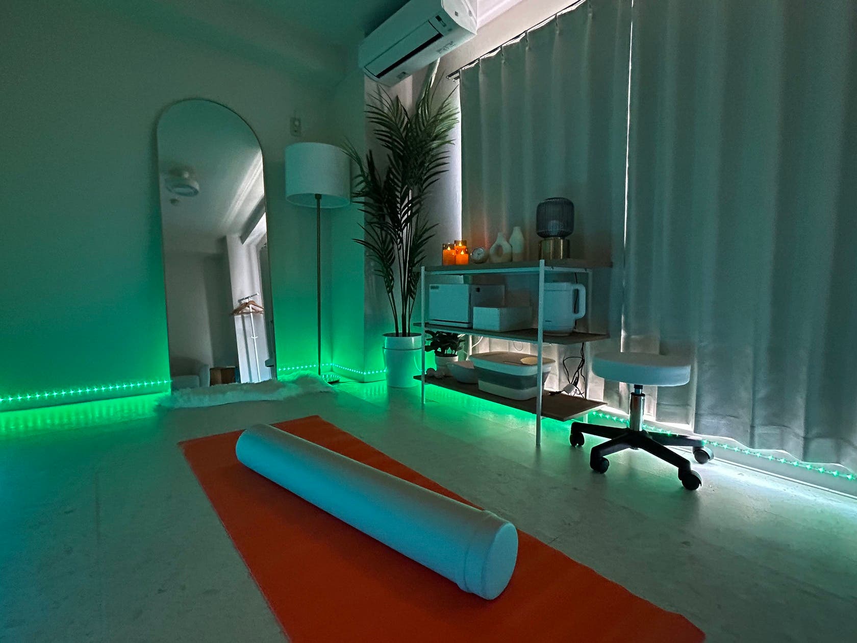 柏駅4分✨備品充実・完全個室のプライベートサロン🌿エステ・整体・マッサージ・ヨガ🧘清潔感のあるおしゃれ空間🫧の写真3