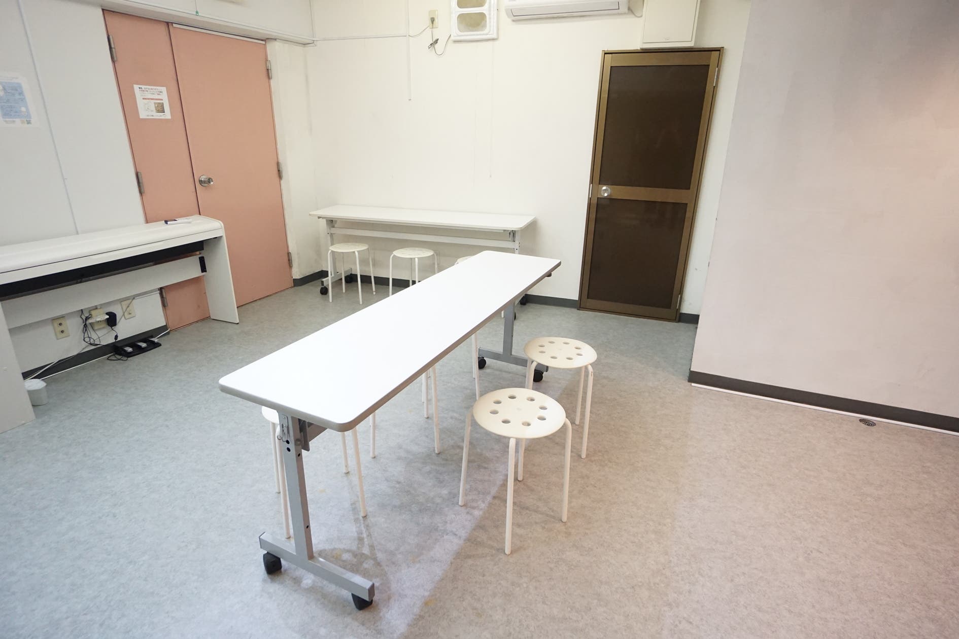 休日値下げ‼️＜スタジオルミエル A Studio＞新板橋駅徒歩3分🚃24時間⏰大型鏡💃背景ボード📸ダンス/撮影/楽器/レッスンの写真15