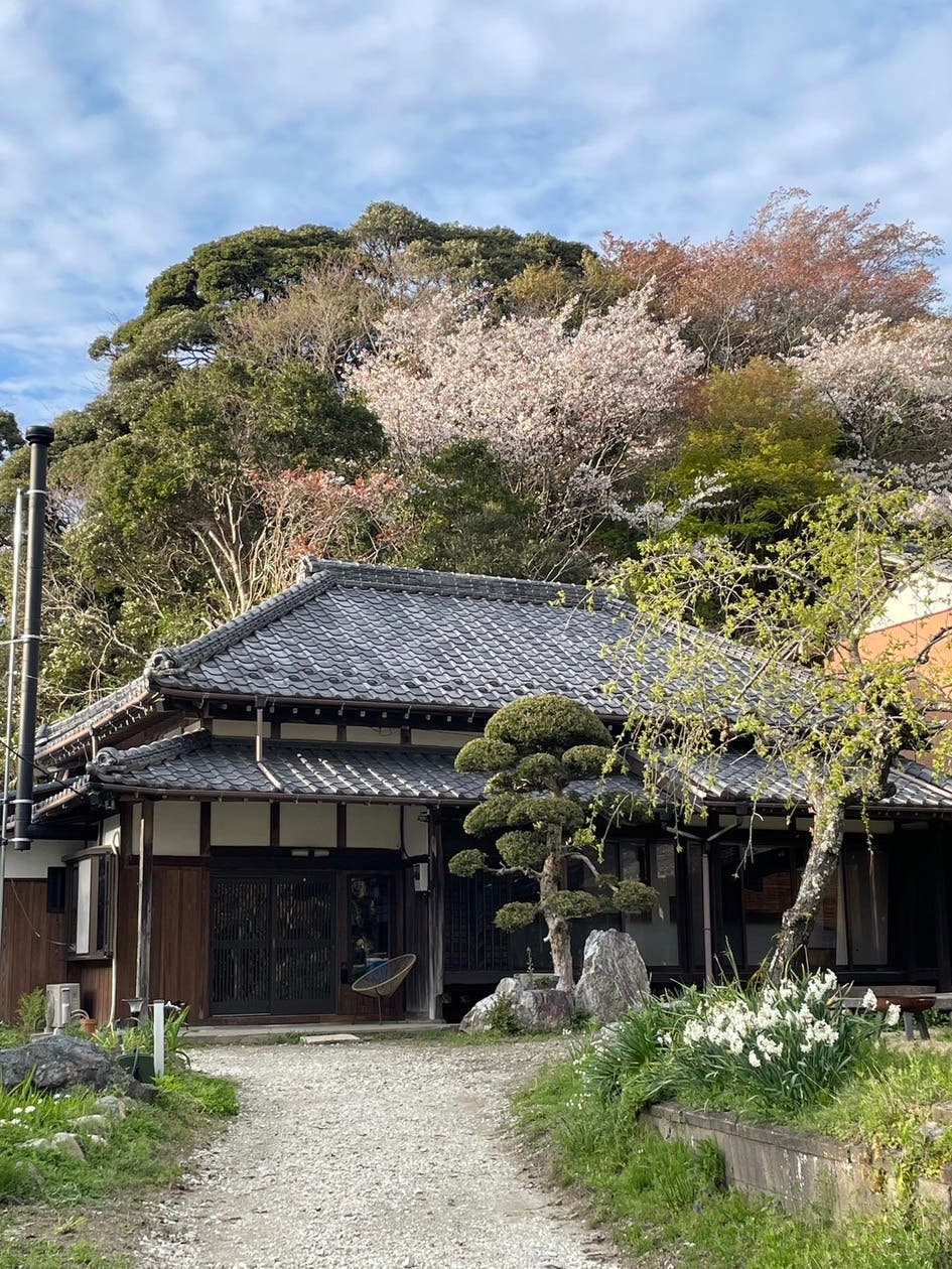 裏山付、築120年のフルリノベーション古民家の写真1