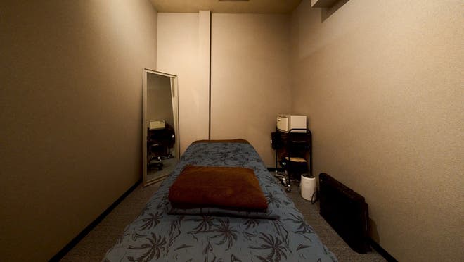 【˚✧₊★路面店+完全個室★˚✧₊】隠れ家的な落ち着いた空間で施術できます!の写真2