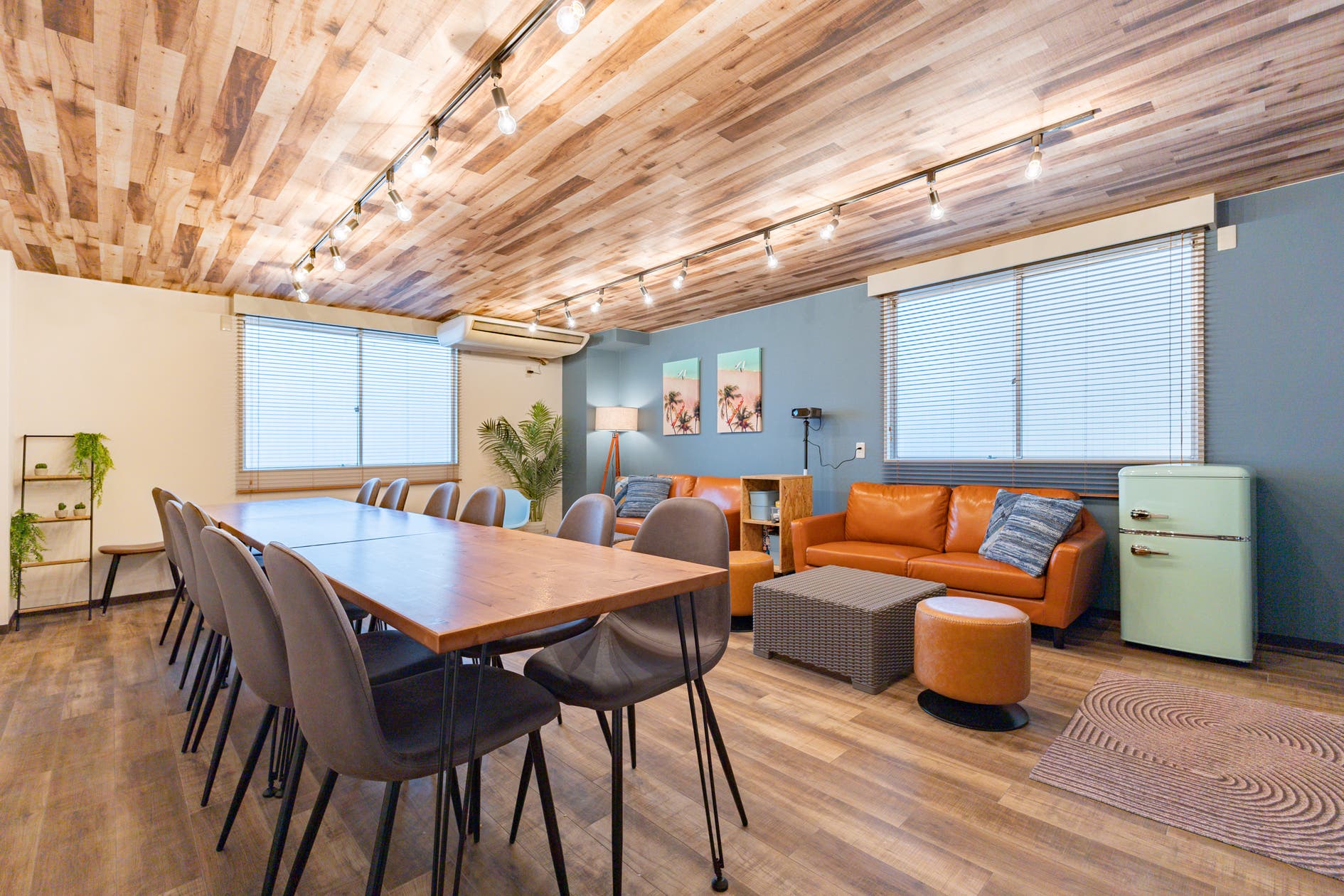 クリスマス🎄忘年会🍻新年会✨築地3分｜最大24人着席可｜土足OK🙆‍♀️大型プロジェクター｜飲み会、食べ歩きの休憩の写真1