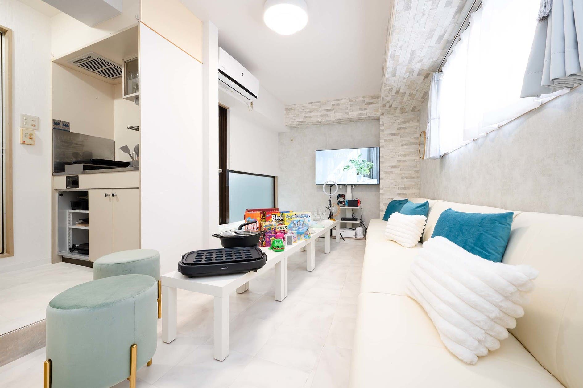 NEW🎉最大20名🉐東梅田駅3分🥳大人気ゲーム機🎮女子会💗推し活🌟タコパ🐙パーティ🥂24H🏪Perle梅田の写真10