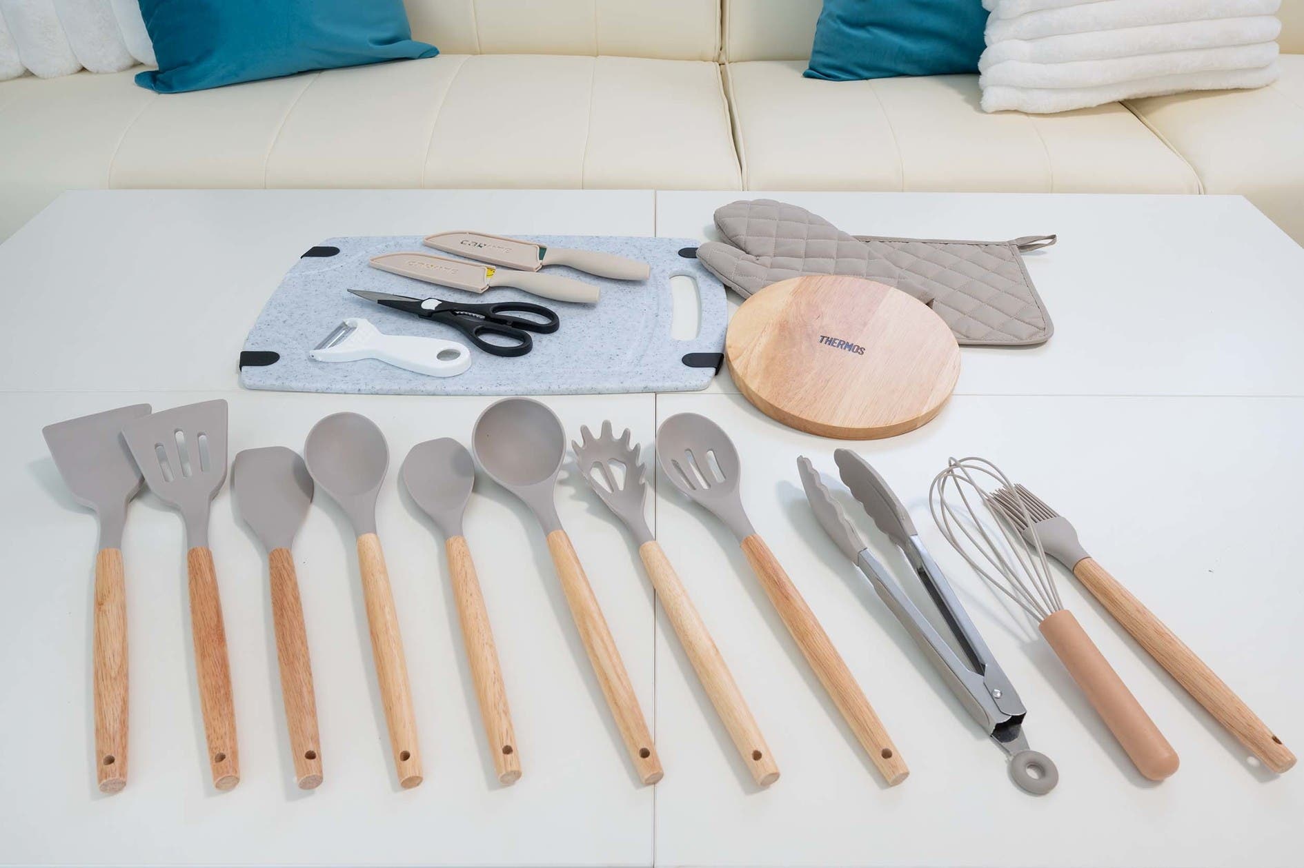 NEW🎉最大20名🉐東梅田駅3分🥳大人気ゲーム機🎮女子会💗推し活🌟タコパ🐙パーティ🥂24H🏪Perle梅田の写真22