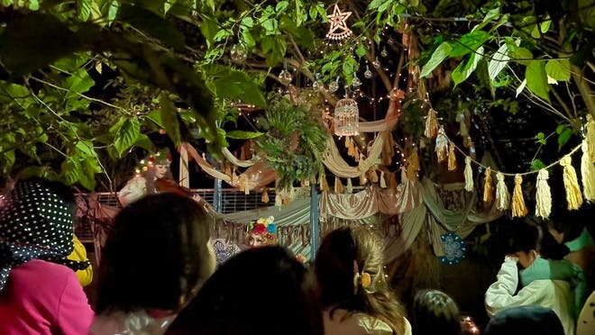 屋外ステージ(2箇所あり)でのコンサート、配信ライブ、ファッションショー、ウエディングパーティーなどの写真1