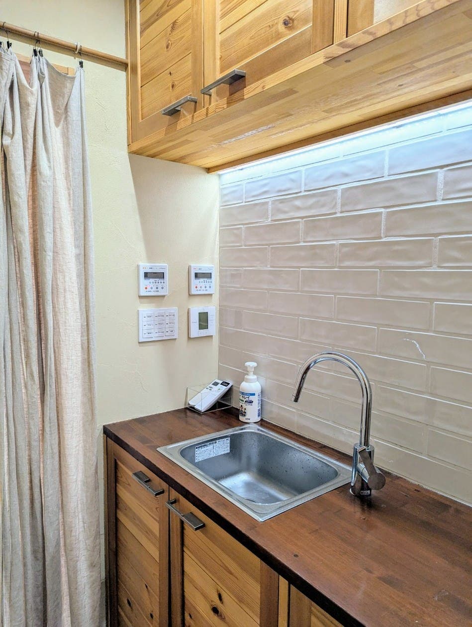 南アルプスの絶景が楽しめる開放的で木のぬくもりが感じられるダンススタジオ。床暖房完備。無料駐車場有り。ビジネスユースにも。の写真16