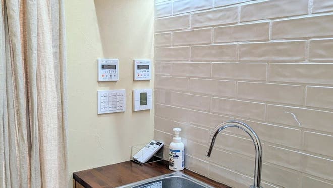 南アルプスの絶景が楽しめる開放的で木のぬくもりが感じられるダンススタジオ。床暖房完備。無料駐車場有り。ビジネスユースにも。の写真16