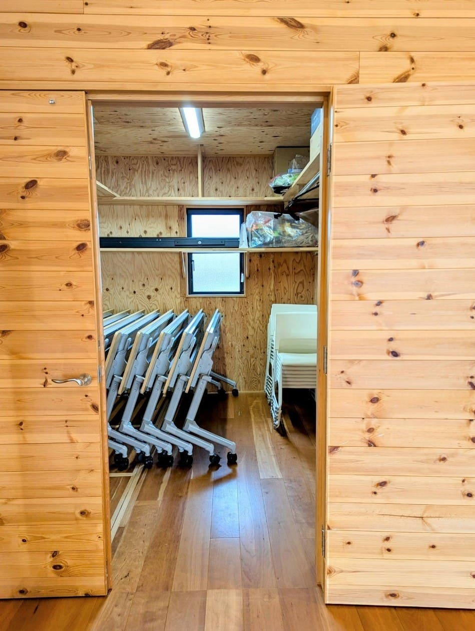 南アルプスの絶景が楽しめる開放的で木のぬくもりが感じられるダンススタジオ。床暖房完備。無料駐車場有り。ビジネスユースにも。の写真18