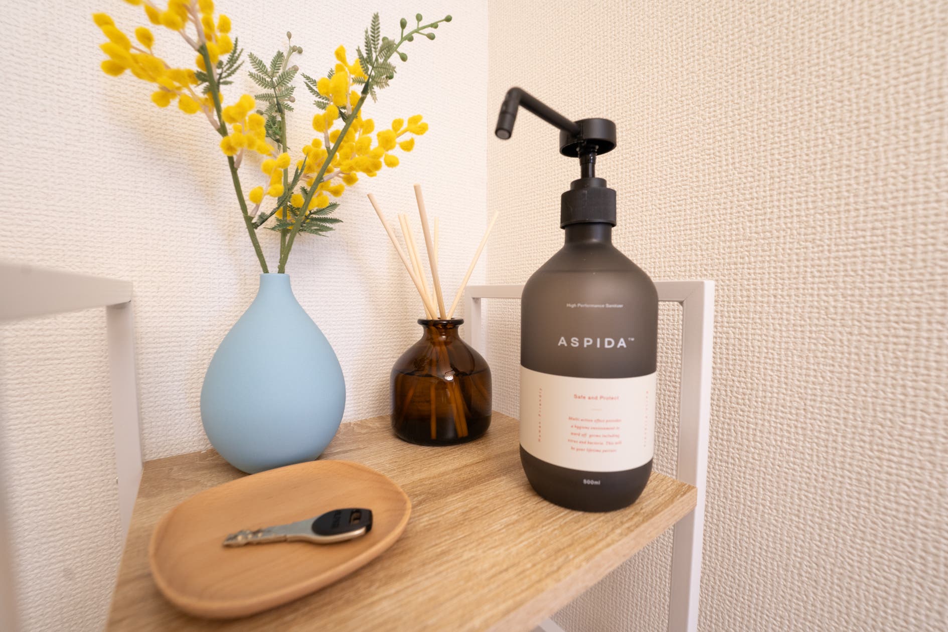 【✨OPEN PRICE✨】阿佐ヶ谷駅2分完全個室レンタルサロン🍃ホワイトを基調としたボタニカルな優しい癒しの空間🕊の写真28