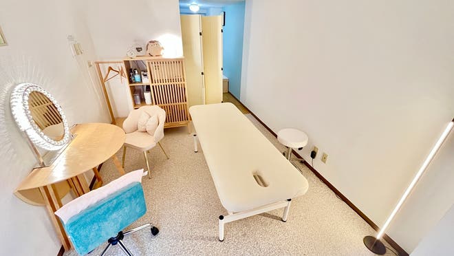 ⭐️電動昇降ベッド高さ調節ラクラク【室内動画あり】⭐️全設備プロ仕様⭐️エステ⭐️整体⭐️講習⭐️インボイス対応の写真5