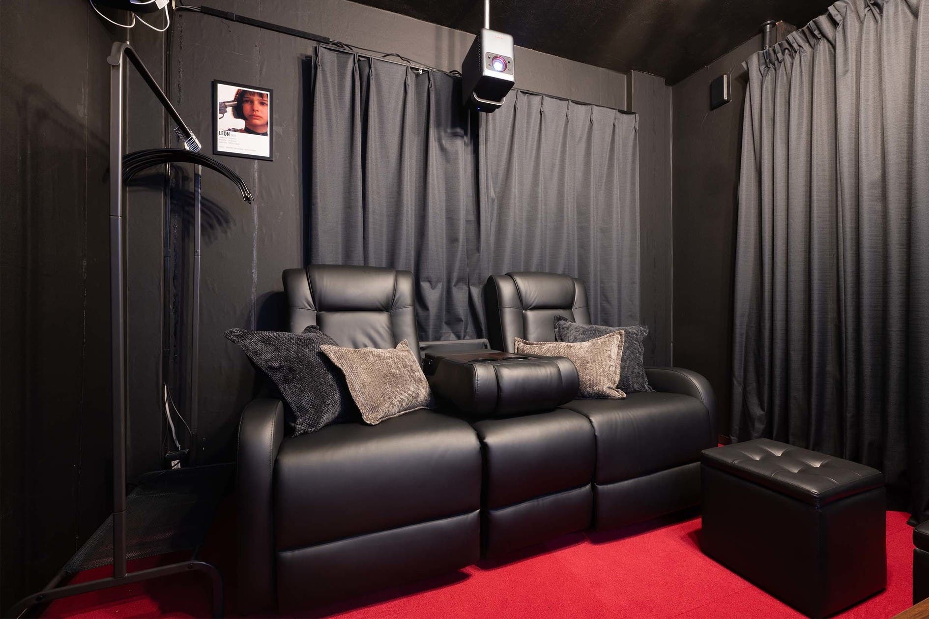 セレコレ🌳クリスマス☃️最大11名🉐ﾌﾟﾛｼﾞｪｸﾀ📽️映画🐈‍⬛デート💓ゲーム🎮女子会💗推活🌟gypsy大久保の写真12