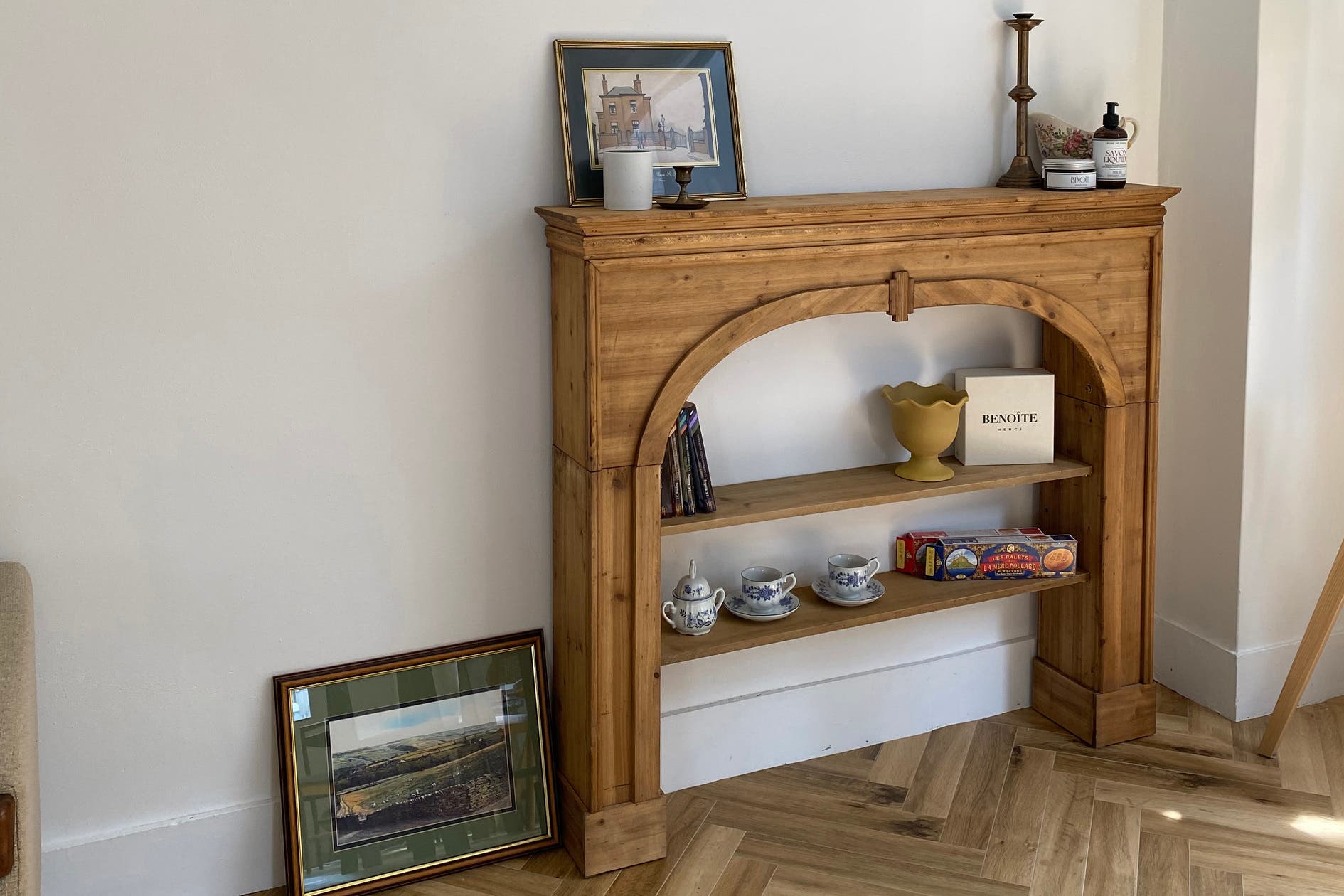 【本町駅5分】窓から見えるヨーロッパ調の景色が特徴の、白を基調とした撮影や展示会に適したギャラリースペースの写真14