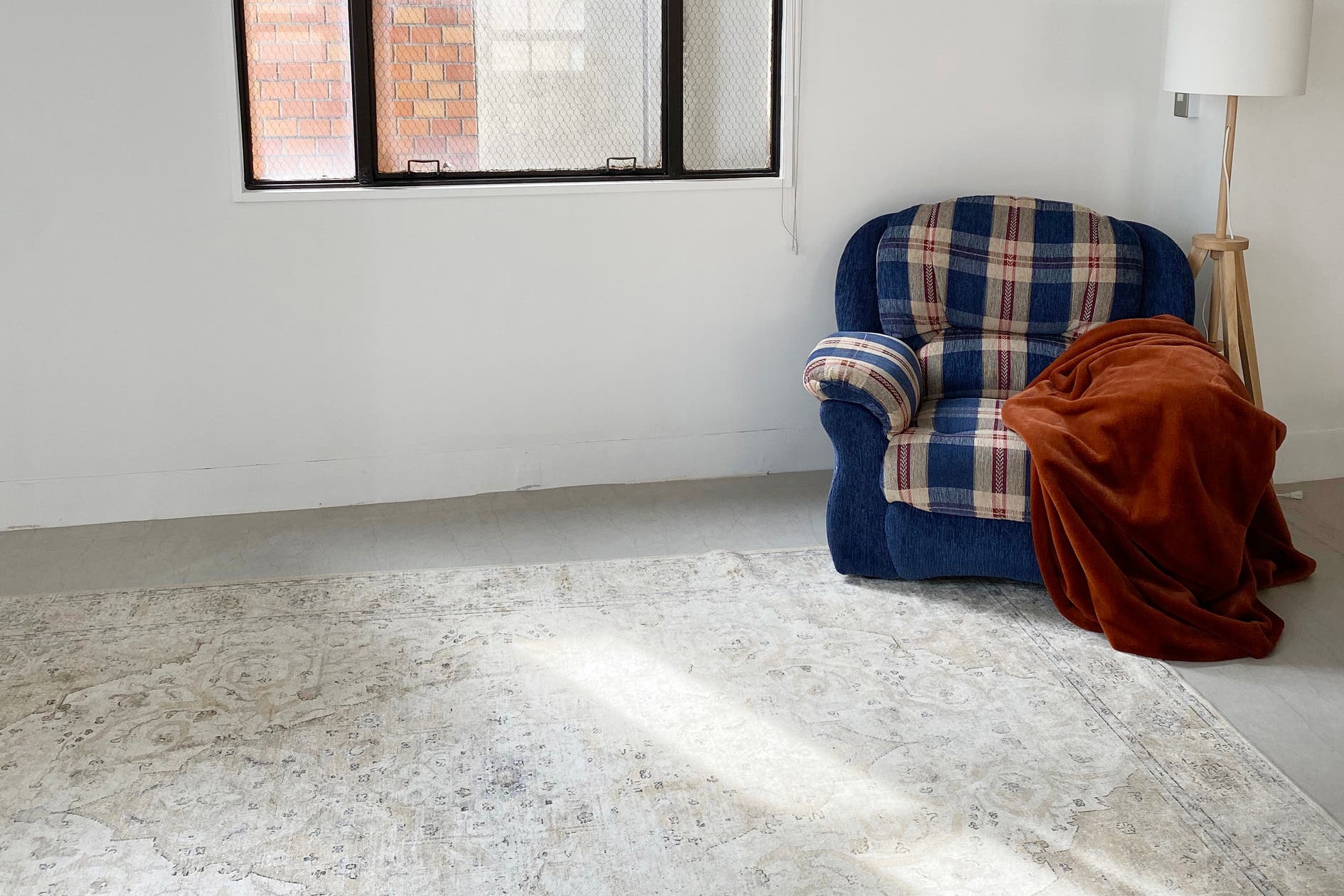 【本町駅5分】窓から見えるヨーロッパ調の景色が特徴の、白を基調とした撮影や展示会に適したギャラリースペースの写真23