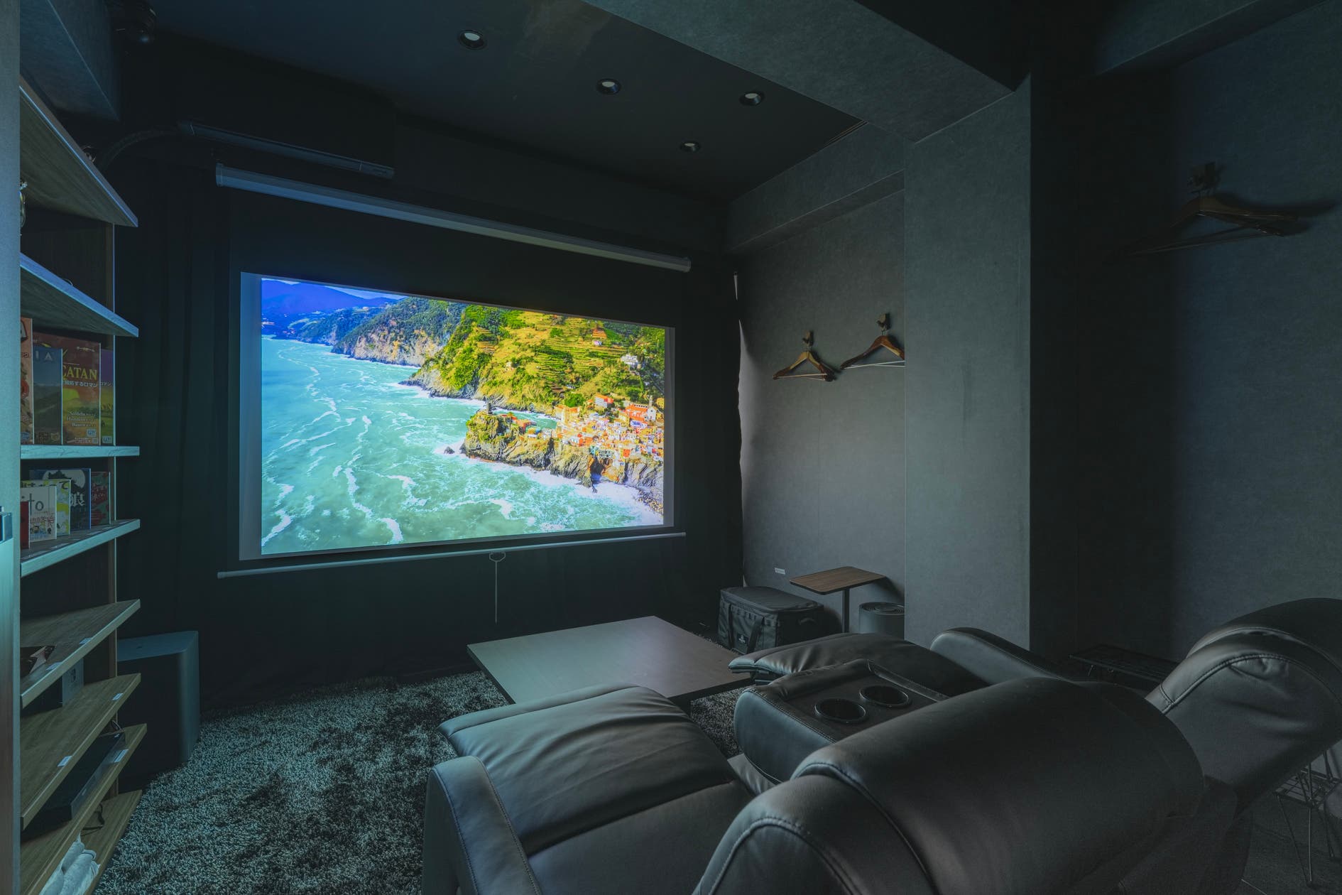 スペモシネマ🎥クリスマス🎄プロジェクター🎞️映画鑑賞🎬️デート💞ボードゲーム🎲638_SpemoCINEMA神田の写真2