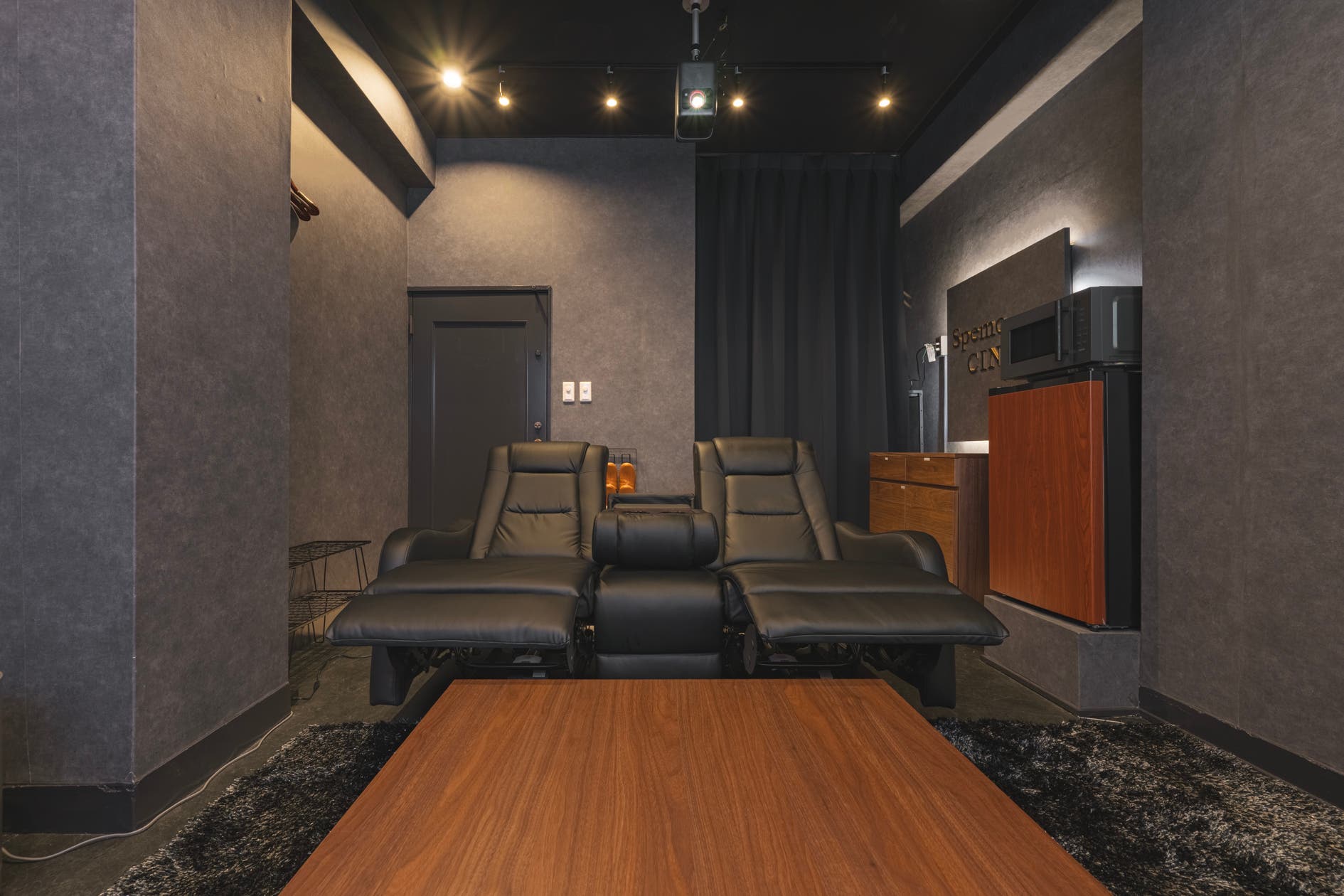 スペモシネマ🎥クリスマス🎄プロジェクター🎞️映画鑑賞🎬️デート💞ボードゲーム🎲638_SpemoCINEMA神田の写真7