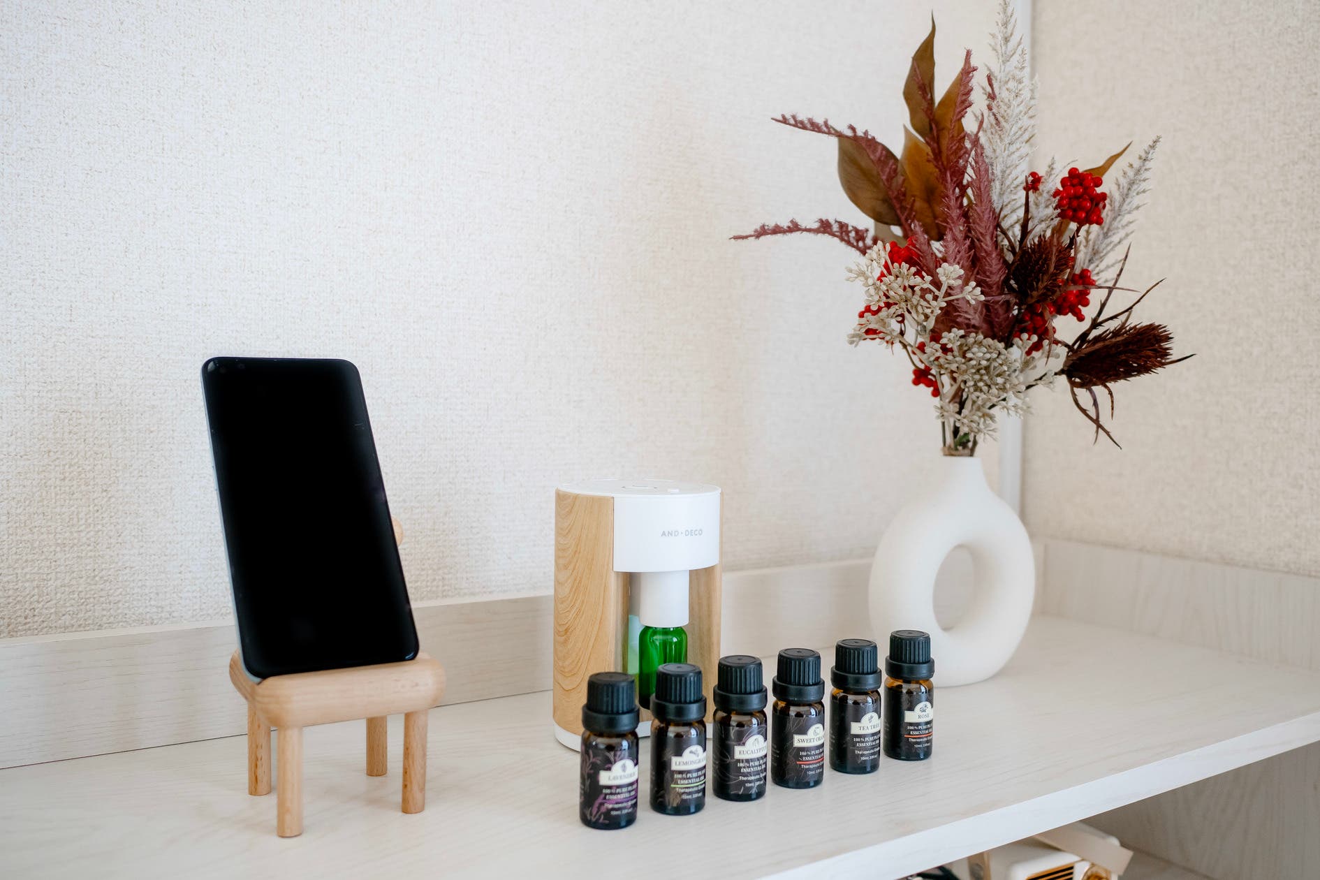 【町田徒歩4分】完全個室レンタルサロン✨エステ・整体・ネイル｜電動昇降ベッド｜備品充実｜ドリンク無料｜調光ライトの写真11