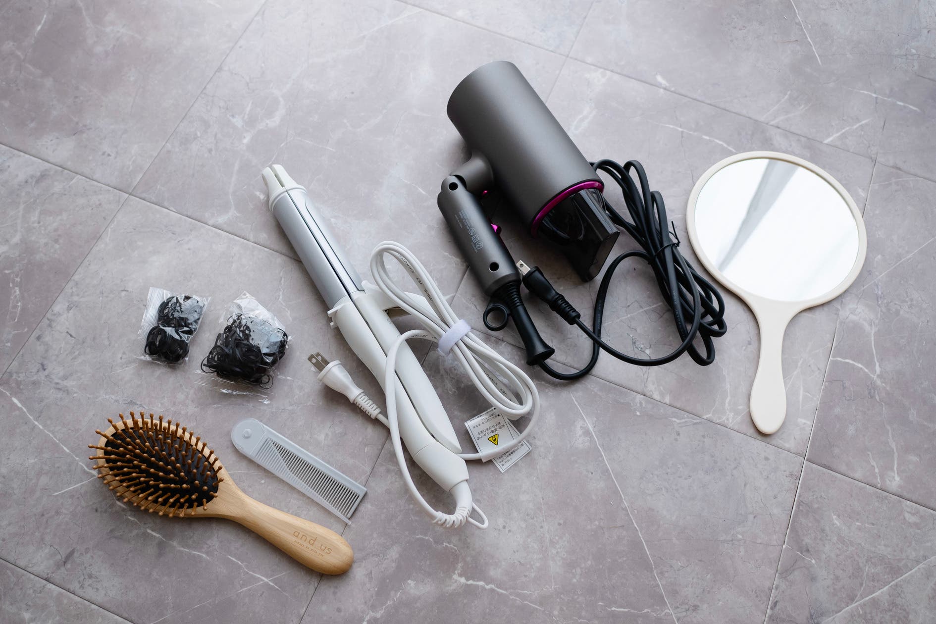 【自由が丘5分】完全個室レンタルサロン✨エステ・整体・ネイル｜電動昇降ベッド｜備品充実｜無料ドリンク｜調光ライトの写真10