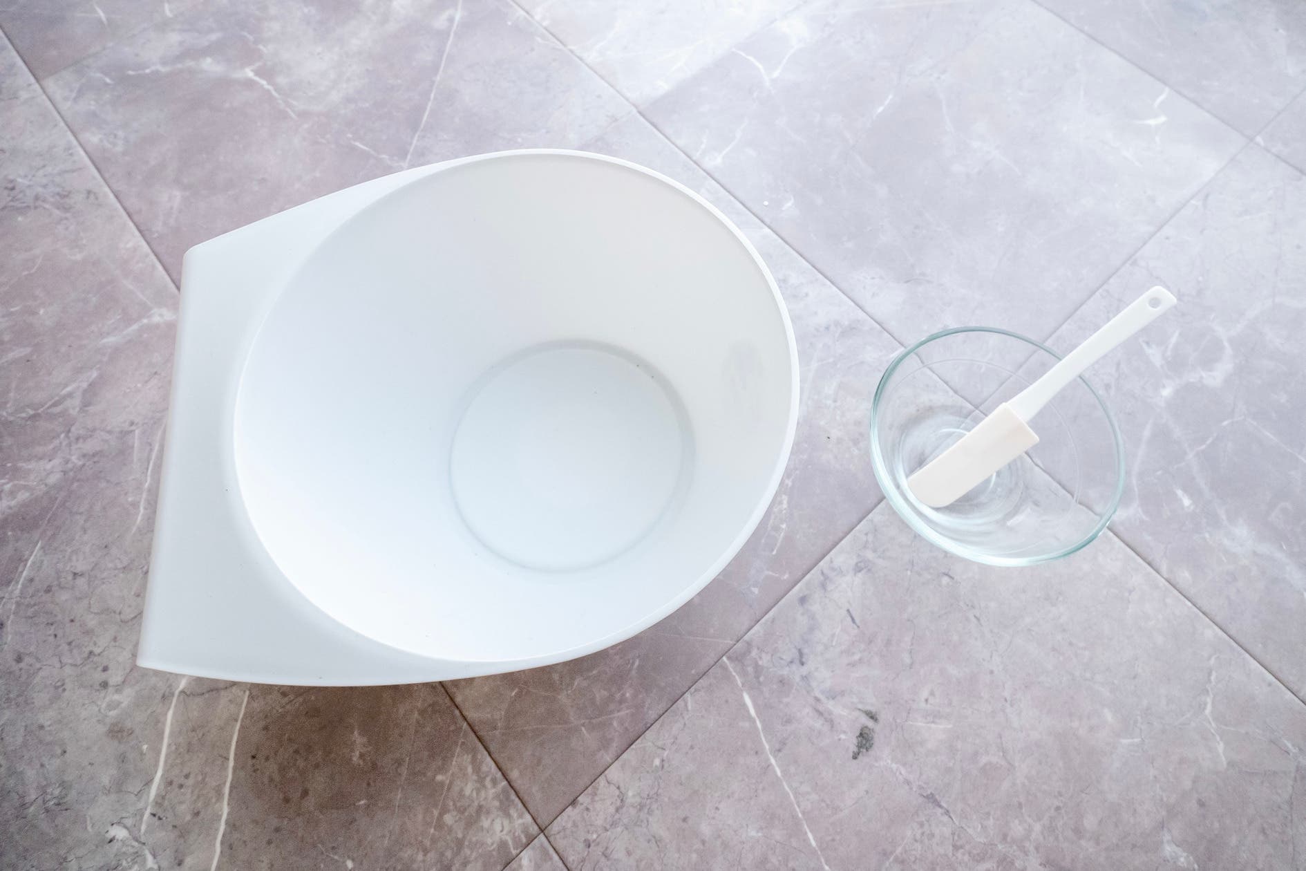 【自由が丘5分】完全個室レンタルサロン✨エステ・整体・ネイル｜電動昇降ベッド｜備品充実｜無料ドリンク｜調光ライトの写真11