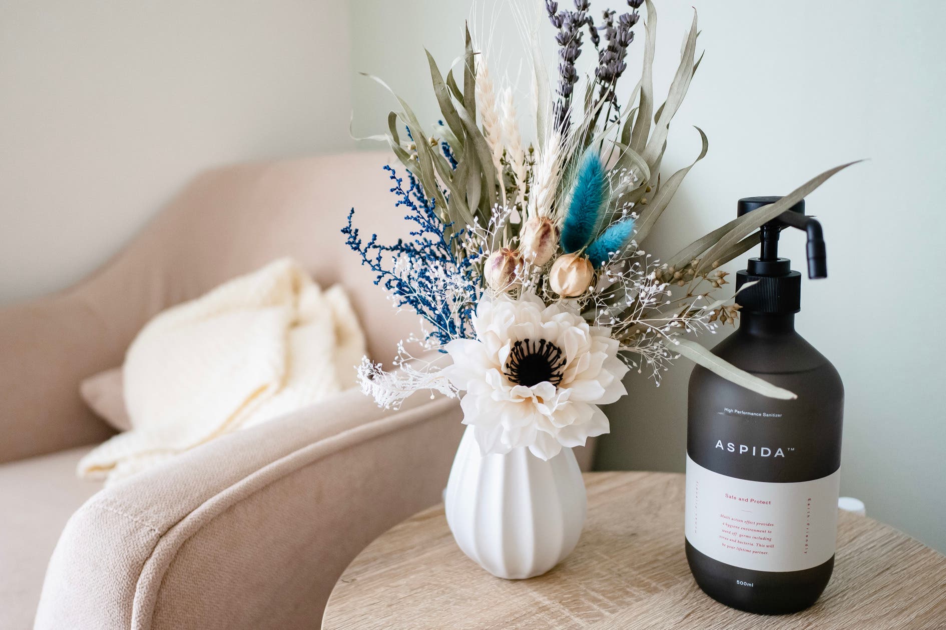 【自由が丘5分】完全個室レンタルサロン✨エステ・整体・ネイル｜電動昇降ベッド｜備品充実｜無料ドリンク｜調光ライトの写真17