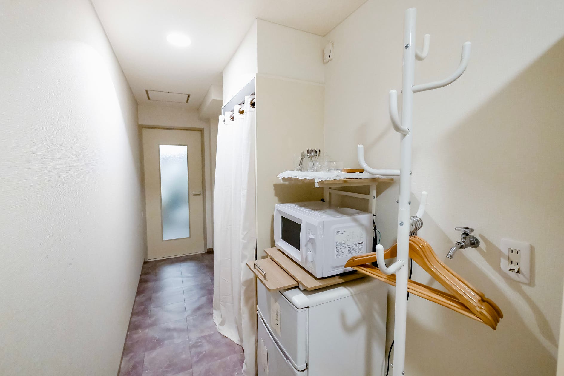 【自由が丘5分】完全個室レンタルサロン✨エステ・整体・ネイル｜電動昇降ベッド｜備品充実｜無料ドリンク｜調光ライトの写真26