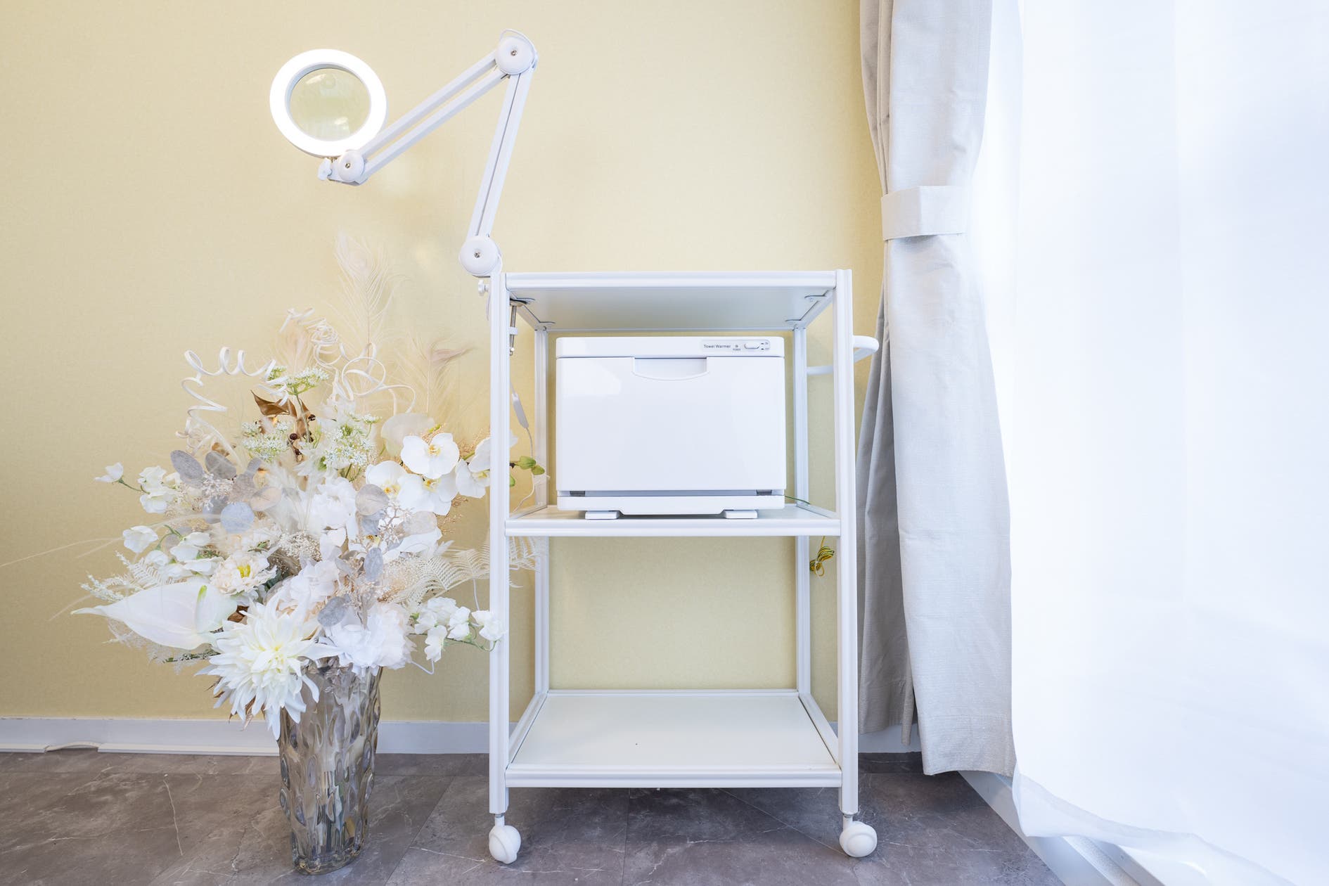 《OPENセール🎉》【麻布十番徒歩2分】完全個室レンタルサロン✨エステ・整体・ネイル｜備品充実｜ドリンク無料｜調光ライトの写真5