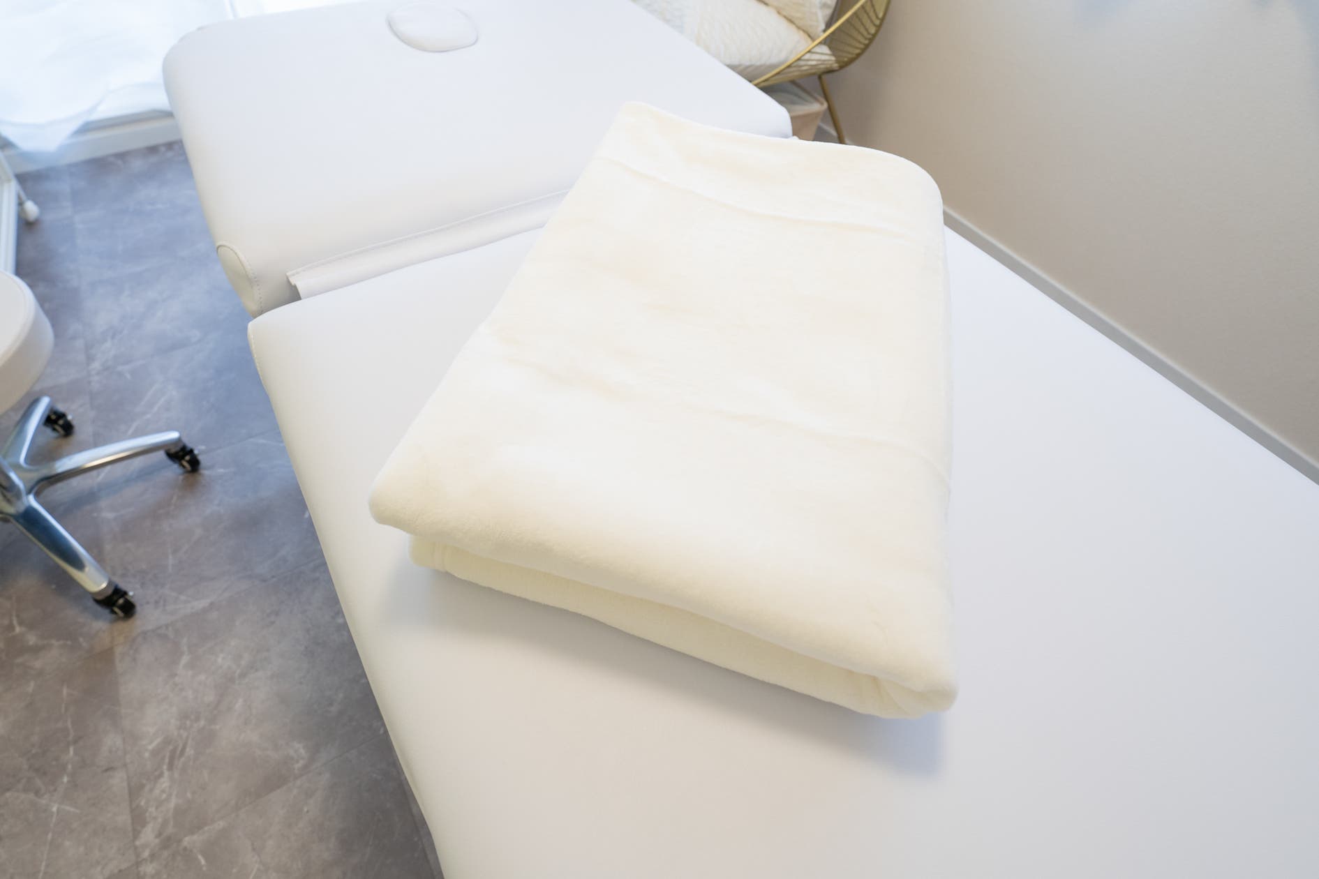 《OPENセール🎉》【麻布十番徒歩2分】完全個室レンタルサロン✨エステ・整体・ネイル｜備品充実｜ドリンク無料｜調光ライトの写真10