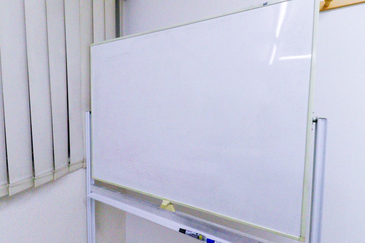 【心斎橋駅7番出口徒歩72秒！10名利用可！】モニター・ホワイトボード・WiFi無料！ふれあい貸し会議室 心斎橋Cの写真23