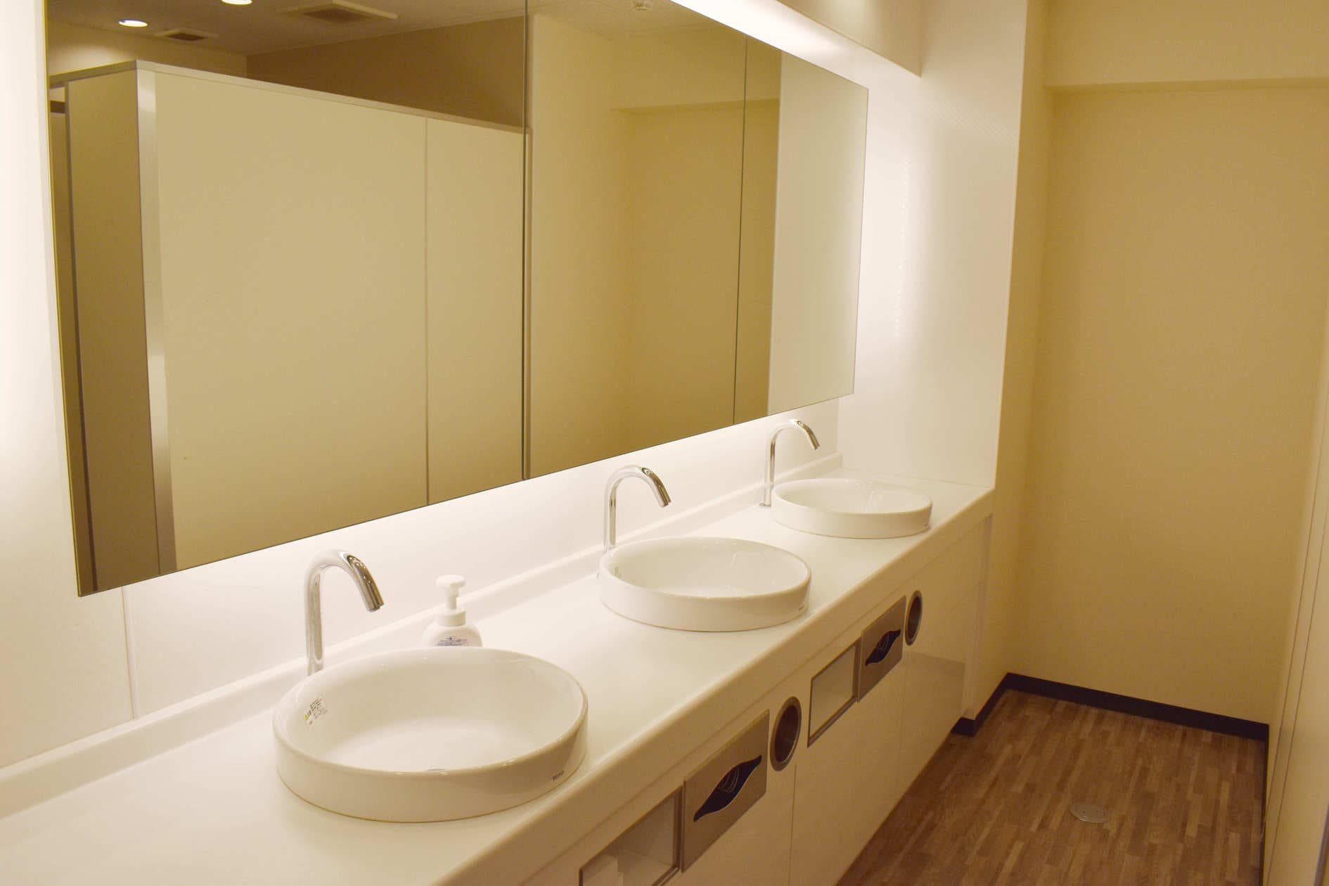 【¥440/1h｜工事期間限定】上野駅すぐ／モニターなし鍵付き完全個室3006の写真20