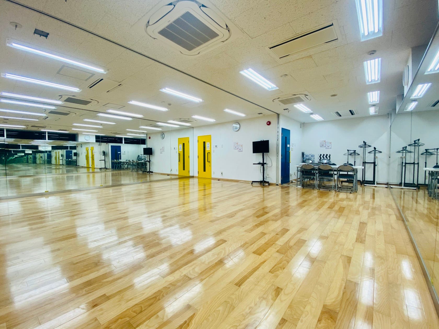 スクール・イベント大歓迎！【A・Bスタジオ】🌸24H営業50㎡超🕺演奏もOK◎無垢床/無料駐車場🚙[73]の写真4