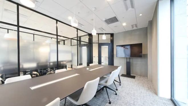 【fabbitGG大阪本町】ミーティングルームの写真1