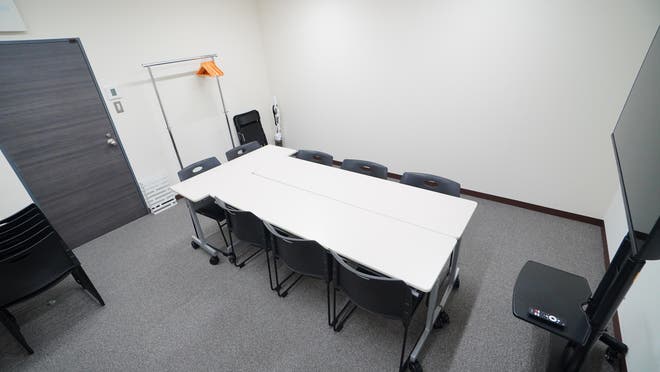 <堺筋本町会議室>堺筋本町駅徒歩3分🚃24時間⏰光回線Wi-Fi📶50型モニター📺会議/商談/セミナー/ワークショップの写真10