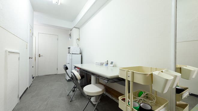 江戸川橋徒歩7分/広い更衣室/アンティーク・レンガ・学校風ブースの写真12