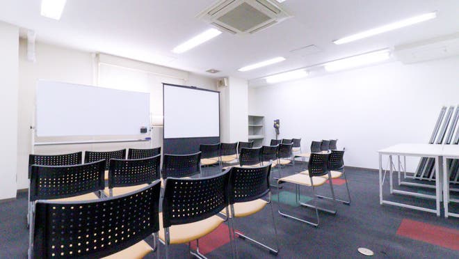 【心斎橋駅7番出口徒歩72秒!23名利用可!】プロジェクター・ホワイトボード・WiFi無料!ふれあい貸し会議室 心斎橋Eの写真18