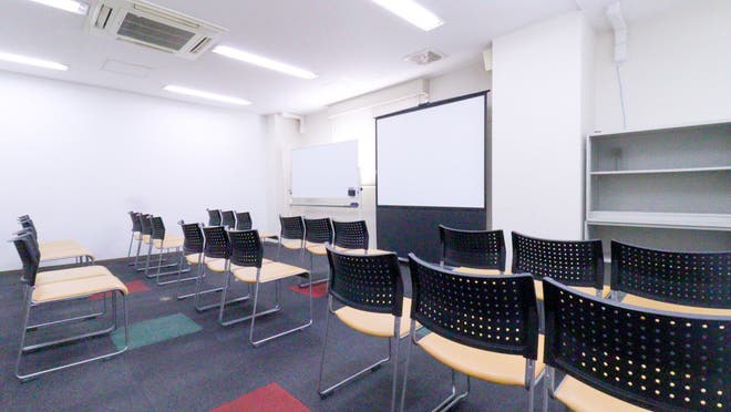 【心斎橋駅7番出口徒歩72秒!23名利用可!】プロジェクター・ホワイトボード・WiFi無料!ふれあい貸し会議室 心斎橋Eの写真19