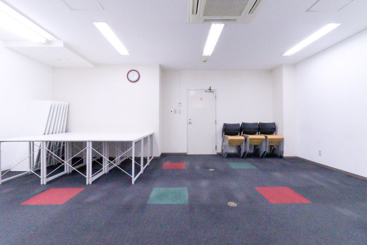 【心斎橋駅7番出口徒歩72秒！23名利用可！】プロジェクター・ホワイトボード・WiFi無料！ふれあい貸し会議室 心斎橋Eの写真25