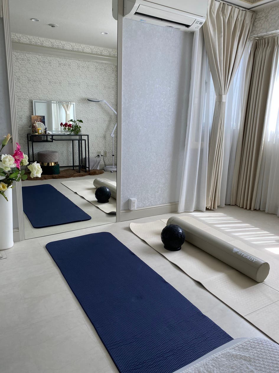 ✨都立大学駅20秒　GOLD due "GOLDデューェ"  電動昇降ベット幅が広くゆったりの写真2