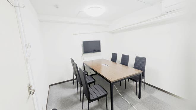 ≪大阪駅10分❕ミーティングスペースD302≫完全個室✨会議、面接、テレワークにの写真1