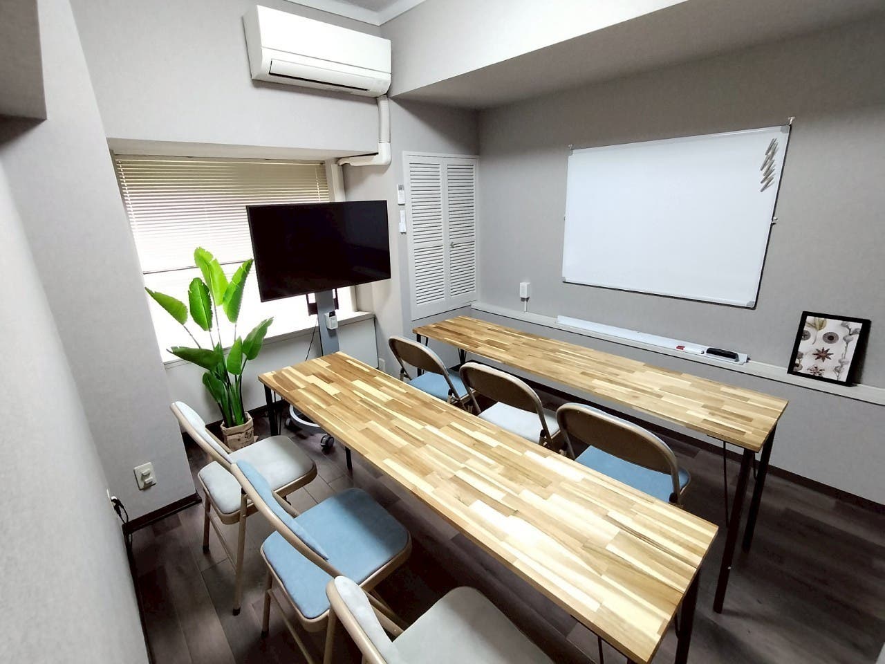 ☆金山駅から徒歩２分の便利な会議室！ボードゲーム有り！４０インチモニター、ホワイトボード、Wi-Fi無料☆の写真8