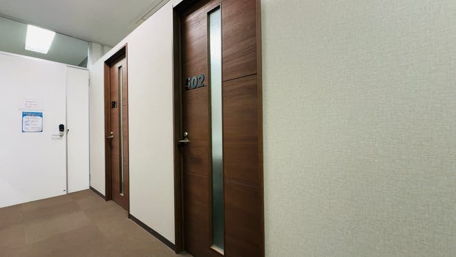 【名古屋駅1番出口より徒歩3分】1~2名★個室で人目を気にせず集中して作業・仕事・学習に最適!Wi-Fi無料!日貸の写真15