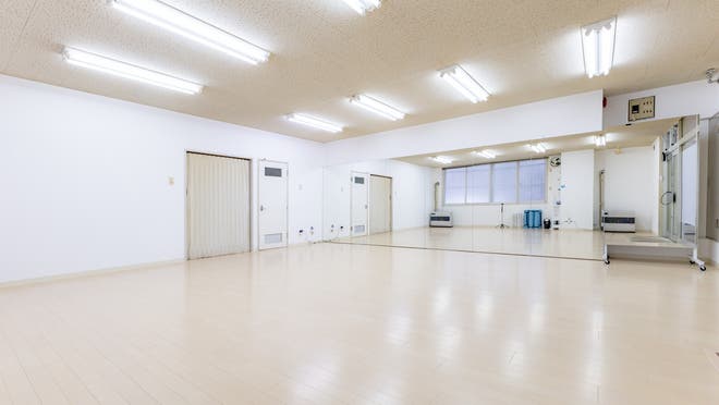 ☝️エアコン設置済☝️✨駅チカスタジオ!!✨🌟50㎡の広々ダンススペース🌟【札幌駅徒歩8分のレンタルスペース】の写真4
