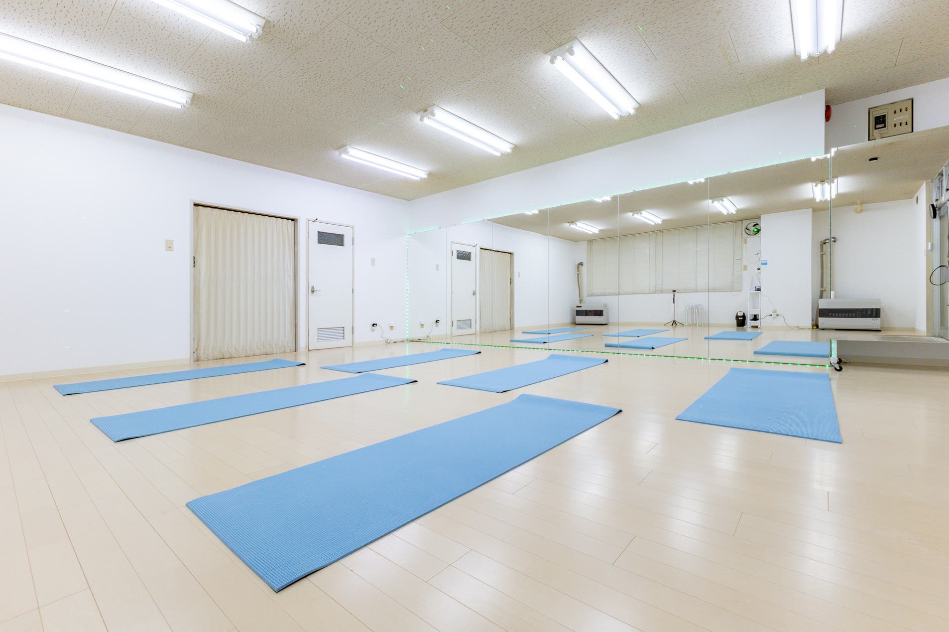 ☝️エアコン設置済☝️✨駅チカスタジオ！！✨🌟50㎡の広々ダンススペース🌟【札幌駅徒歩８分のレンタルスペース】の写真5