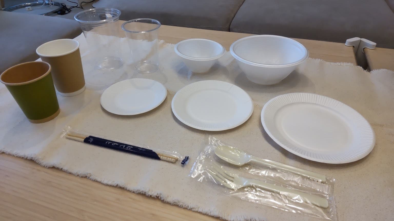 【使い捨て食器類】🍷🥢　✨おススメ✨の画像1