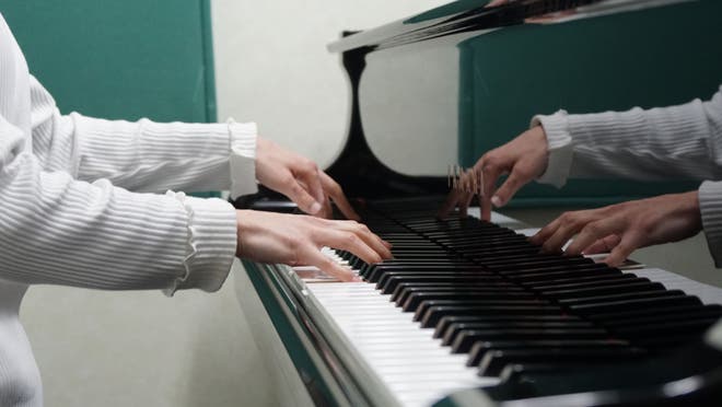 グランドピアノ完備!相鉄線天王町駅から徒歩4分の音楽スタジオです。の写真6