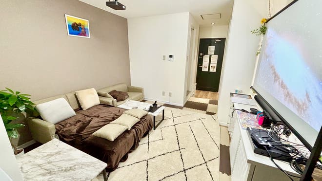 【8名まで可】デートも◎心斎橋駅5分🔥24H🈺パーティー空間誕生❣️80㌅スクリーン&ドルビー音質でマイ映画館🎬地デジも◎の写真1