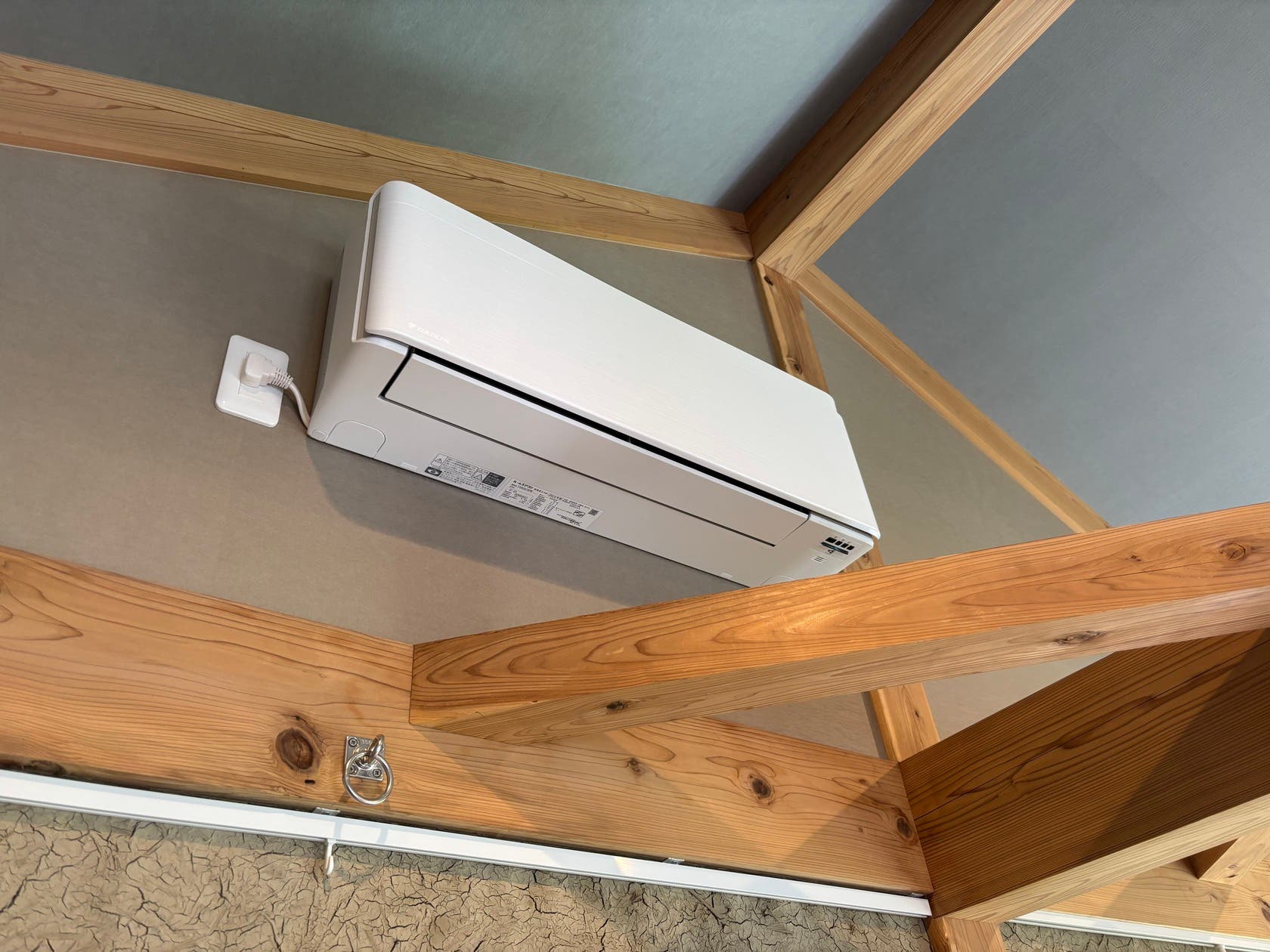 縁側と芝生でゆっくり過ごせる小洒落たバンガローの写真13