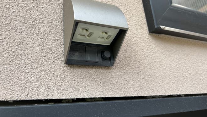 縁側と芝生でゆっくり過ごせる小洒落たバンガローの写真24