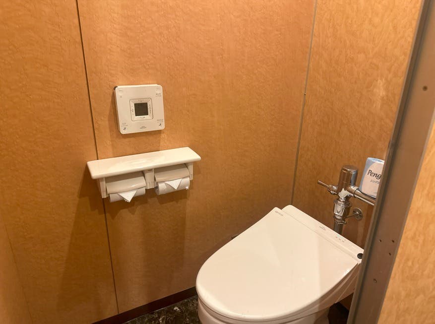 【6名会議室RoomA】新橋駅徒歩1分！/モニター/Wi-Fi/充電器/テレワークやWeb会議に最適の写真24