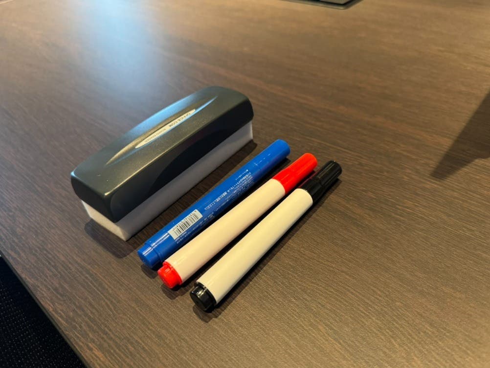 【8名会議室RoomB】八王子駅徒歩3分！/モニター/Wi-Fi/充電器/テレワークやWeb会議に最適の写真15