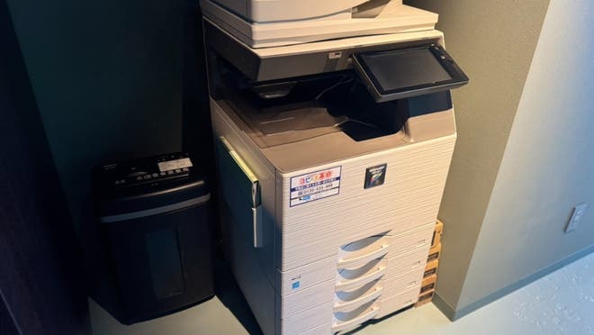 【8名会議室RoomB】八王子駅徒歩3分!/モニター/Wi-Fi/充電器/テレワークやWeb会議に最適の写真23