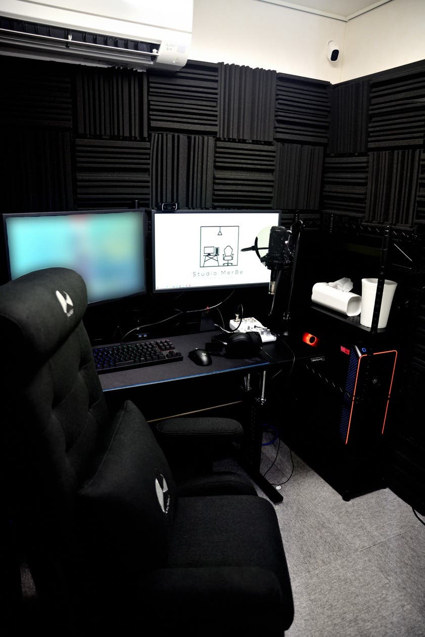 【洋室B】配信も可能な防音室レンタルスペース【ハイスペックPC完備】の写真5