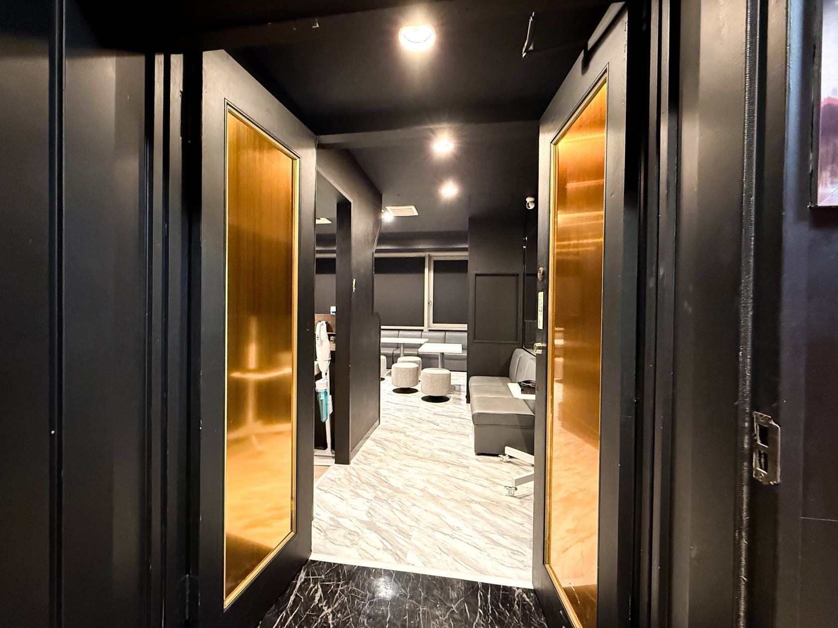 【東武宇都宮駅徒歩5分】本町交差点◆最大40名！アルコール🍺・食べ物持込OK！カラオケ🎤有り🎉の写真24